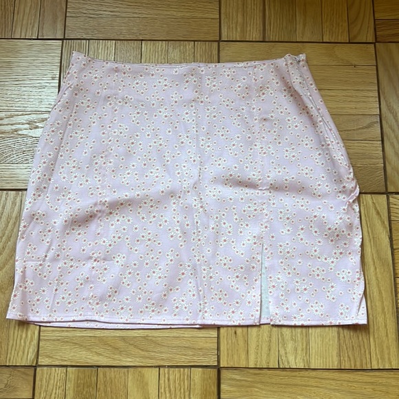 Zara | Skirts | Zara Skirt | Poshmark